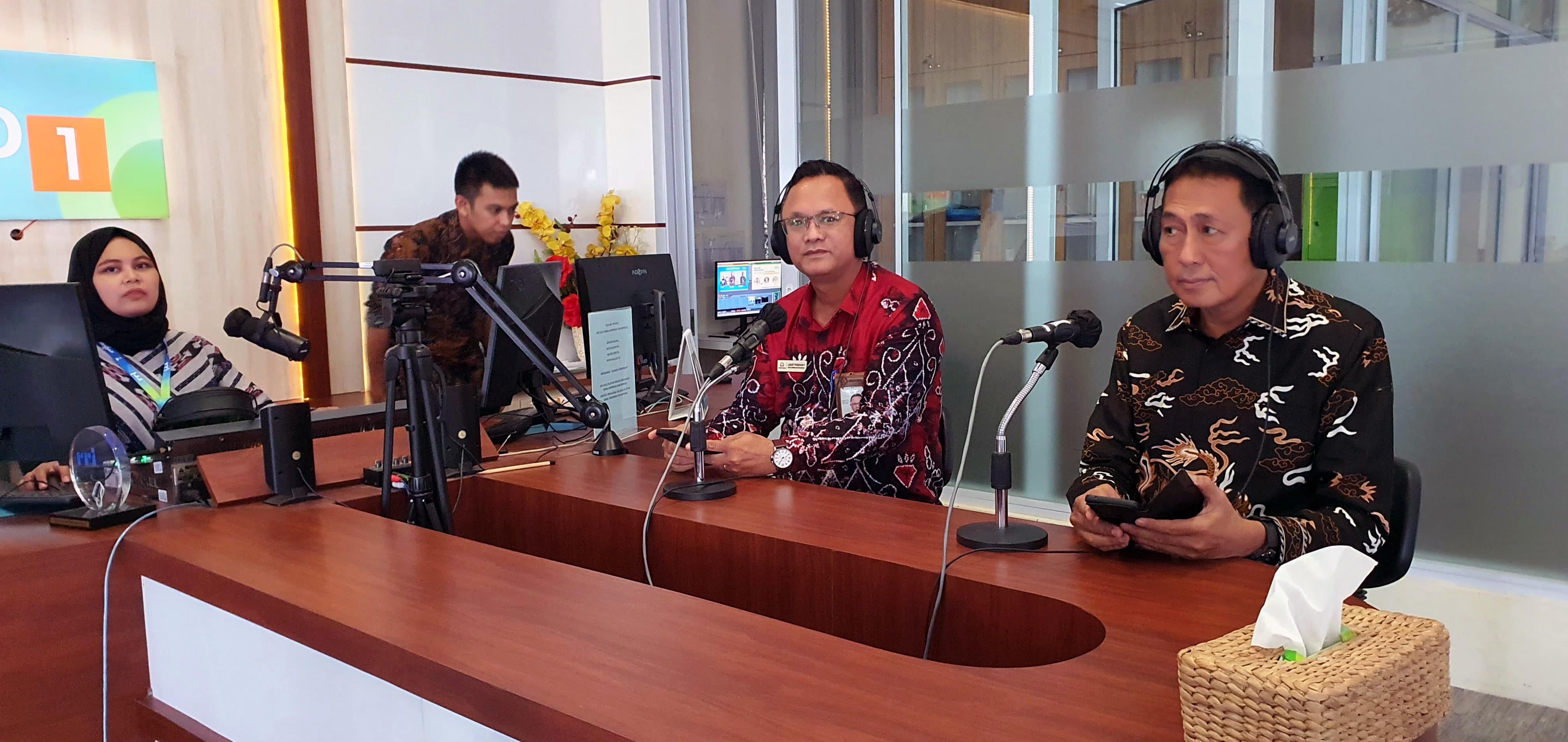 Kepala Dinas Pendidikan Kepri Hadiri Dialog Batam Menyapa di RRI Pro 1 ...